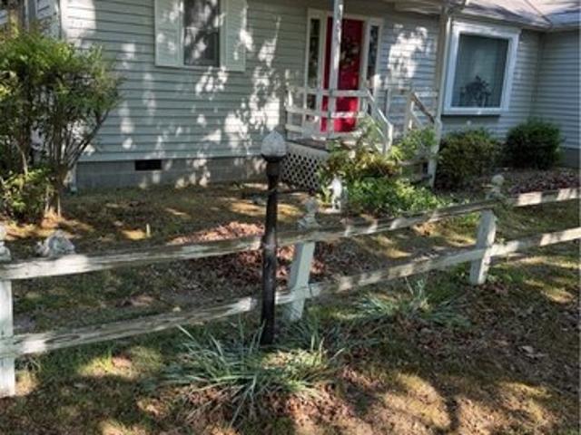 250 Locust Dr, Waverly, VA 23890