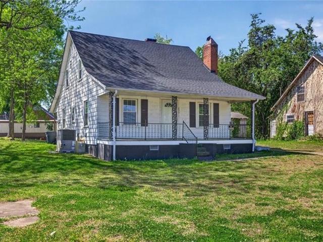 250 Main St E, Yanceyville, NC 27379