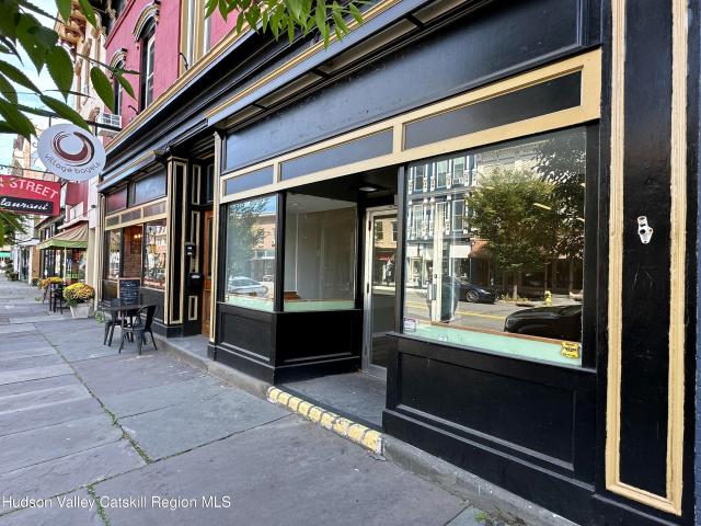 250 Main Street