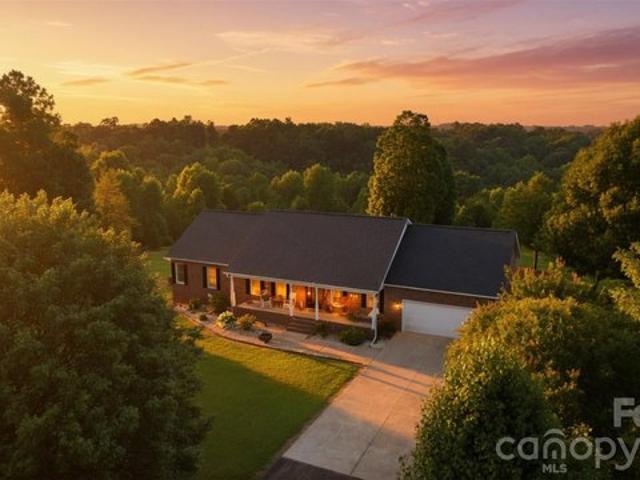 250 Millennium Dr, Taylorsville, NC 28681