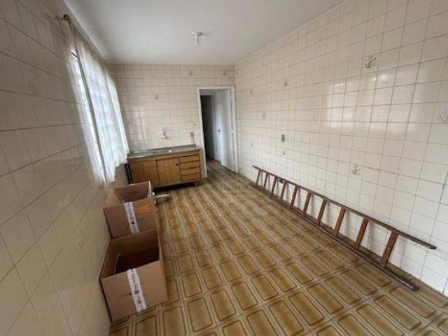 250 mt de terreno casa térrea c/ comércio locado