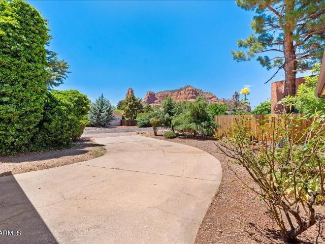 250 n canyon diablo road