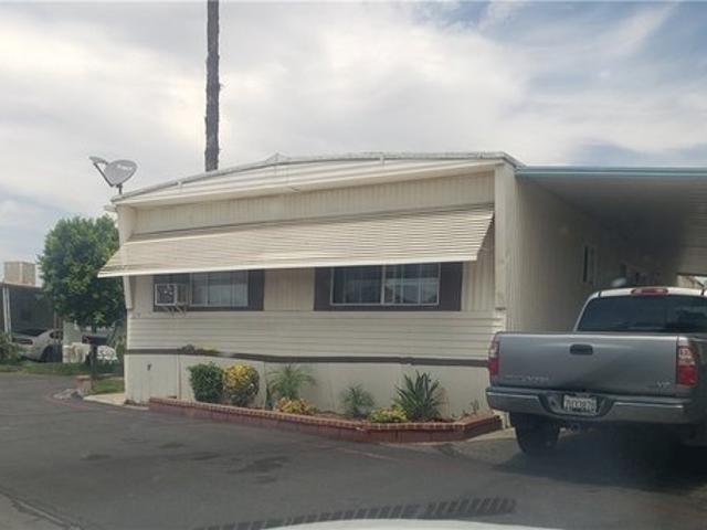 250 N Linden Ave Spc 124, Rialto, CA 92376