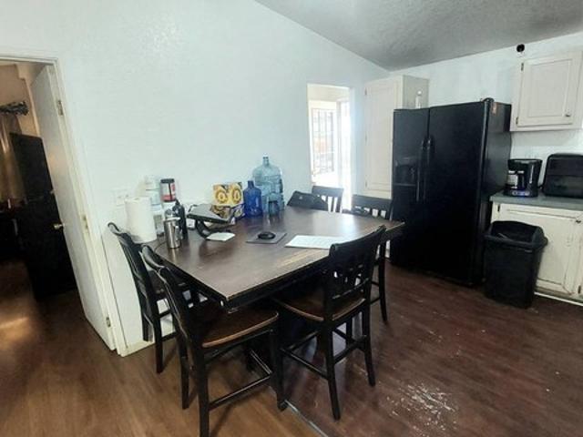250 N Linden Ave Spc 288, Rialto, CA 92376