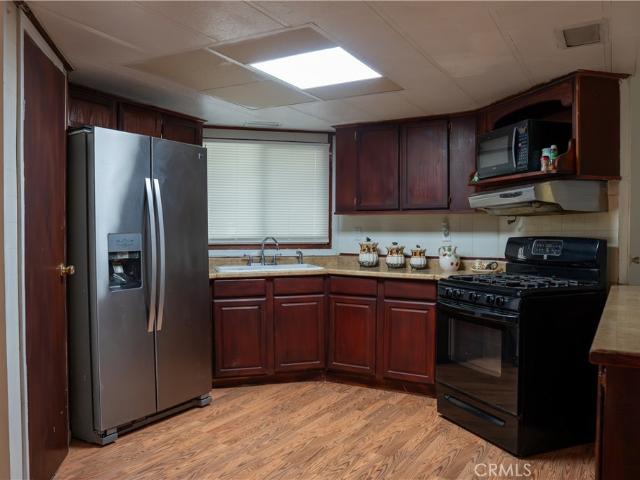 250 N Linden Avenue 248