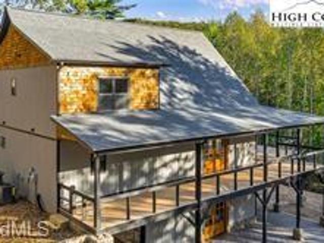 250 Noahs Ridge