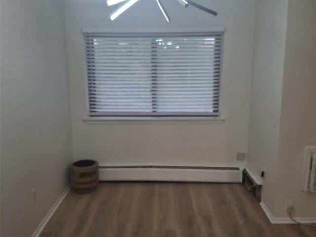 250 North Main Street F20