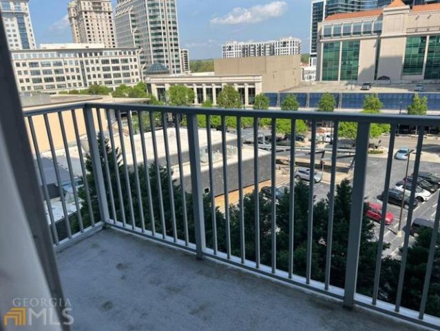 250 NE Pharr Road NE #807, Atlanta, GA 30305