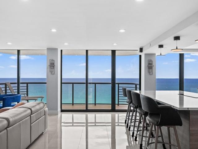 250 S Ocean Blvd Apt 15D, Boca Raton, FL 33432