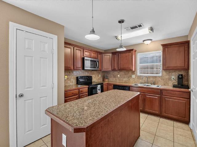 250 S Shore Place