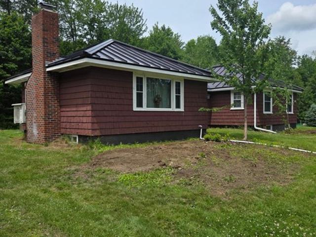 250 Smithfield Rd, Belgrade, ME 04917