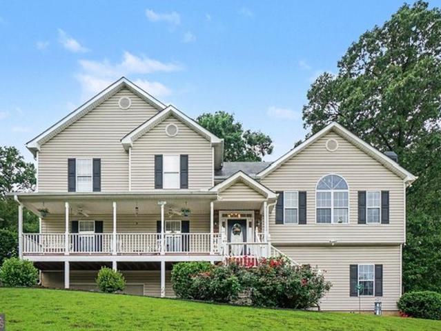 250 Sable Trace Dr, Acworth, GA 30102