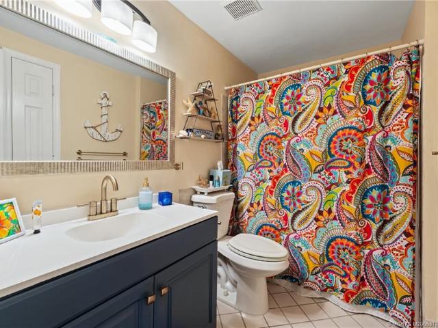 250 SE Four Winds Dr, Unit 105, Stuart, FL 34996 | MLS #M20053