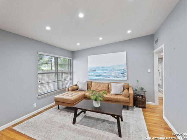 250 Sprucewood