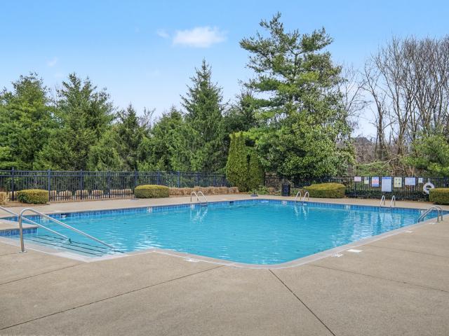 250 Pennystone Cir