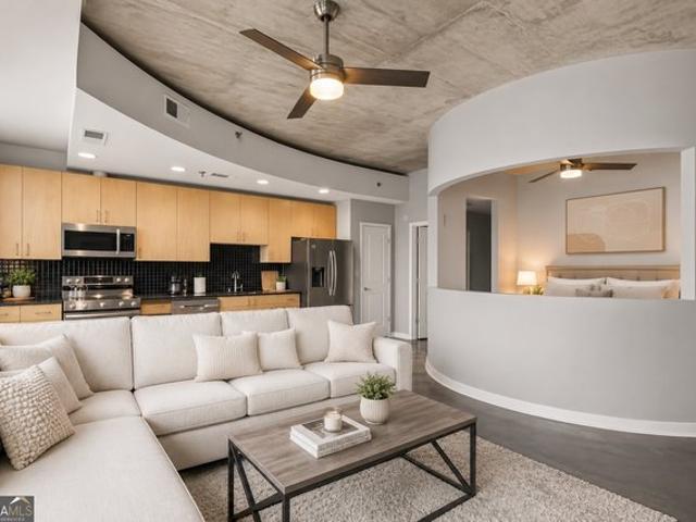 250 Pharr Rd NE Apt 804, Atlanta, GA 30305