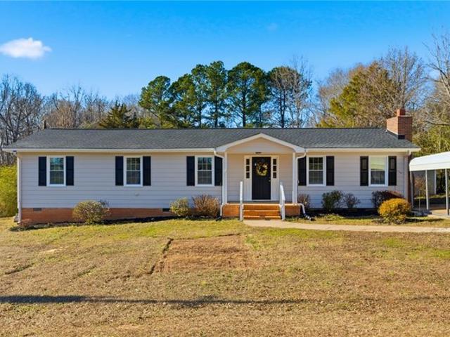 250 Pine Dr, Piedmont, SC 29673