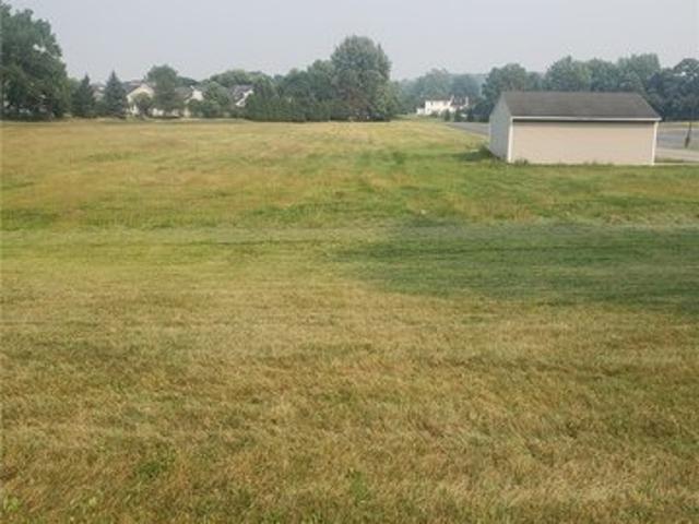 250 Pinnacle Rd, Rochester, NY 14623