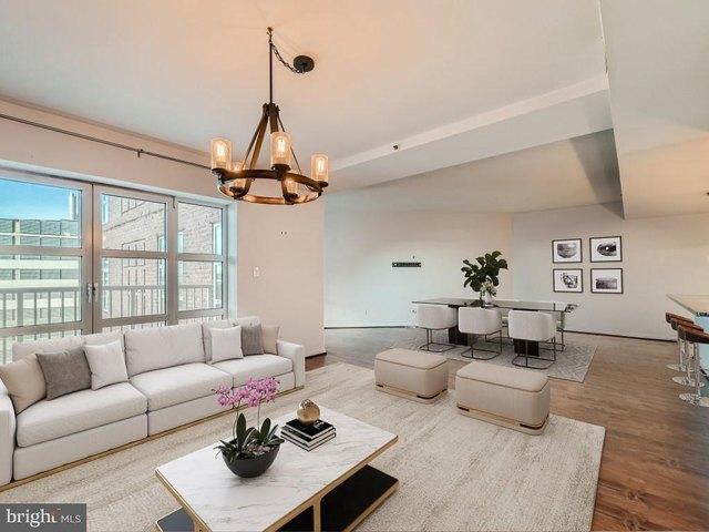 250 President St Unit 404, Baltimore, MD 21202