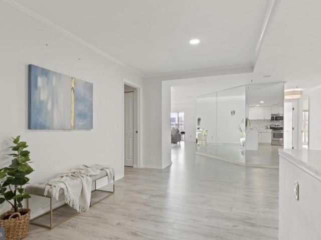 250 President Street # 600