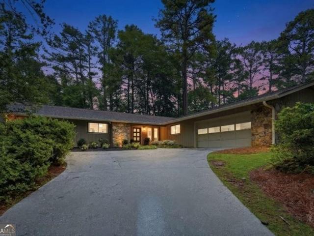 250 Rhine Dr, Alpharetta, GA 30022