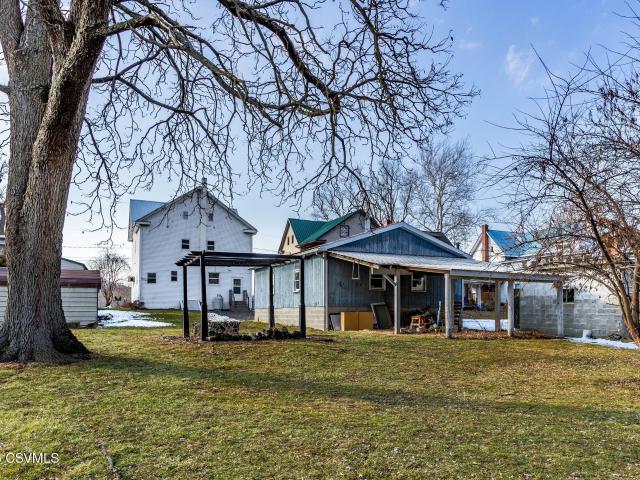 250 riverside lane