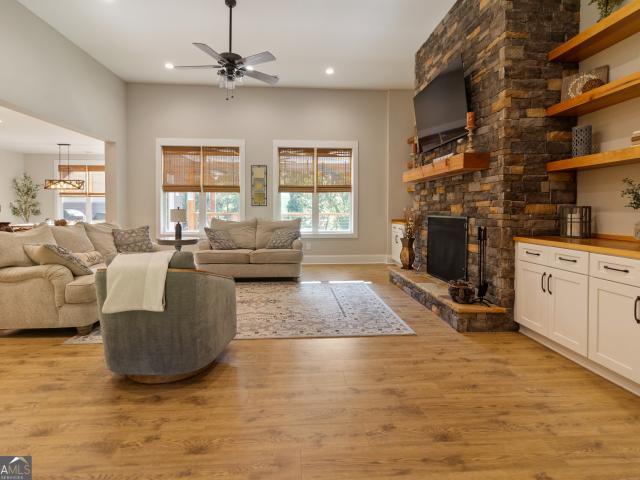 250 Ridge Point Drive