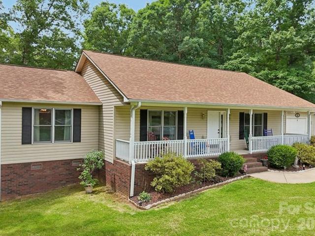 250 Rumple Hill Dr, Statesville, NC 28677