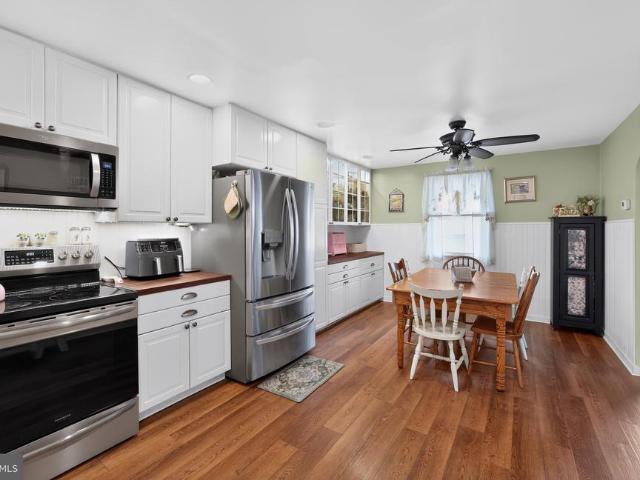 250 W King Street