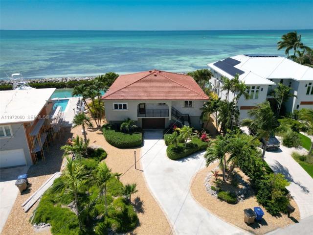 250 W Seaview Cir, Marathon, FL 33050 | MLS #A11972 | Compass