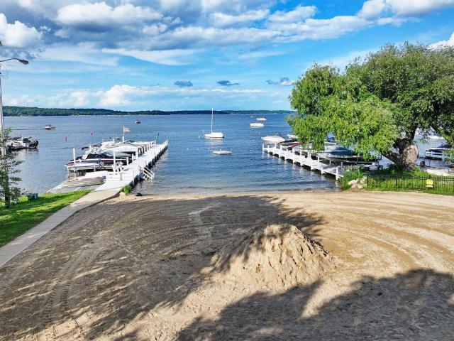 250 Waubun Dr