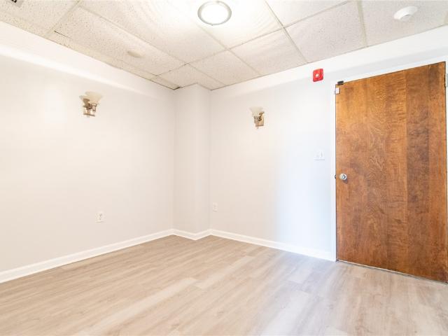 250 Wampanoag Trail 303