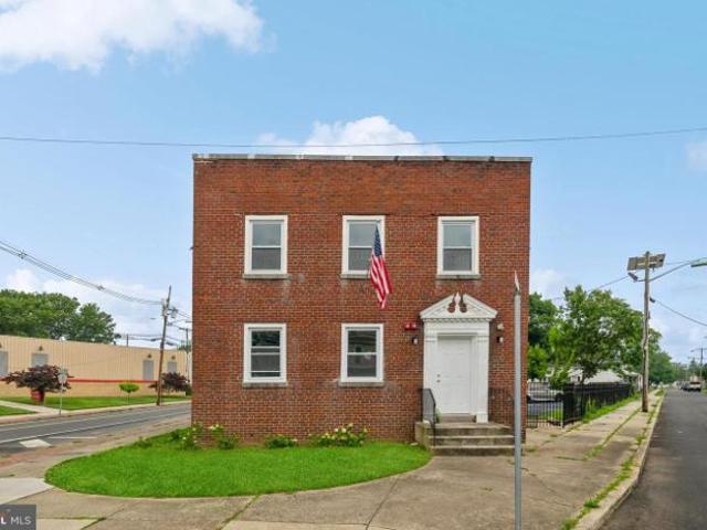 250 Warren St, Beverly, NJ 08010