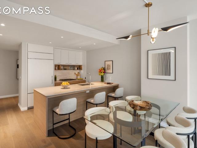 250 West 96th Street, New York, NY