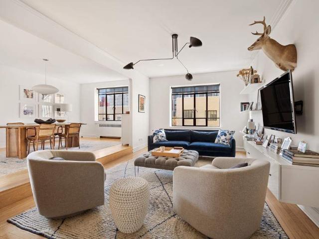 250 West 24th Street, New York, NY