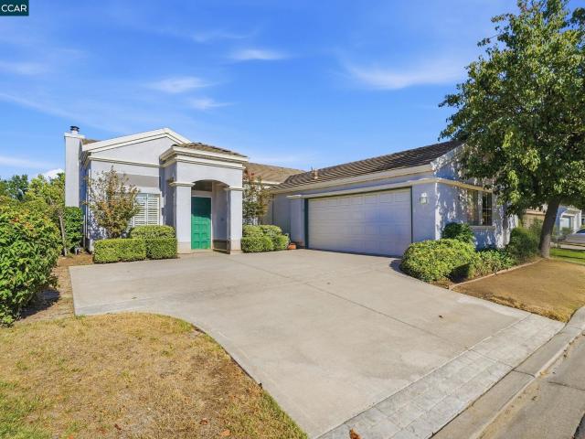 250 Winesap Dr