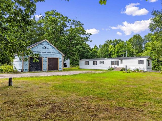 250 Violet Ln, Waldoboro, ME 04572