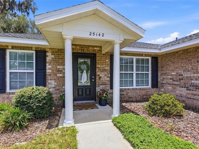 25142 SW 18th Ave, Newberry, FL 32669