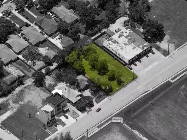 2514 Al Lipscomb Way, Dallas, TX 75215 MLS 20691059