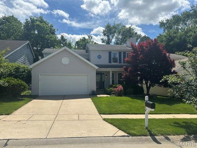 2514 Barrett Place Dr, Ballwin, MO 63021