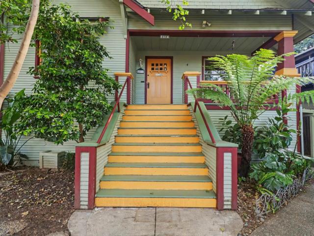 2514 C St, Sacramento, CA 95816 | MLS #226021 | Compass