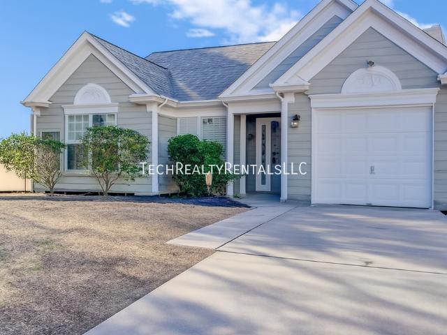 2514 Caprock Ct, 3 beds, 2 full baths