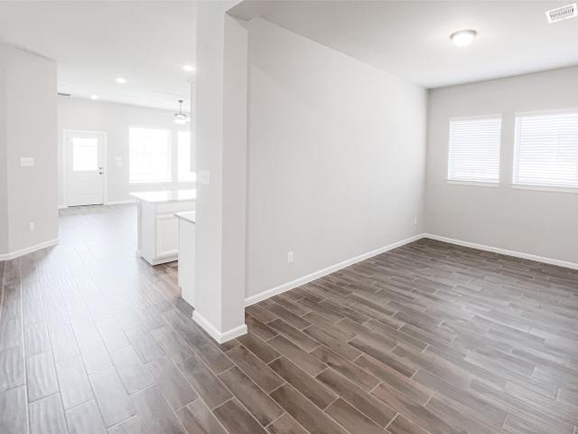 2514 Chestnut Oak Circle