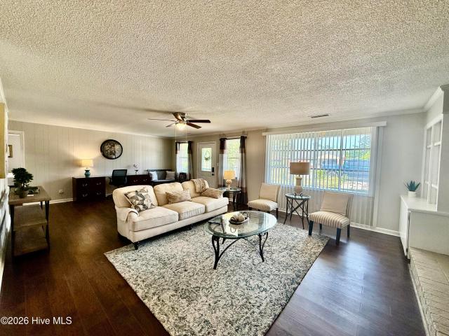 2514 Elderberry Drive