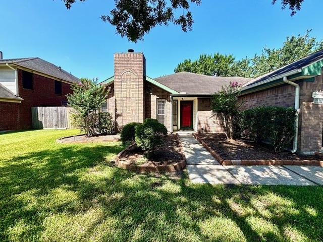 2514 Pecan Grove Ct, Pearland, TX 77584