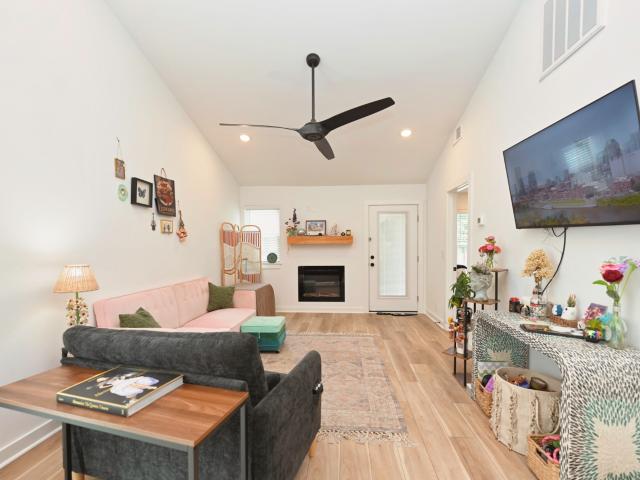 2514 Sonar St
