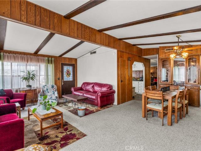 2514 W Orangethorpe 35
