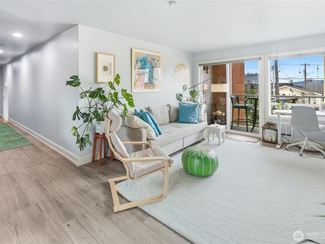 2514 57th Avenue SW # 203