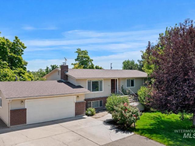25150 Geri Lane