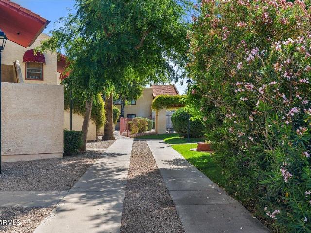 2515 N 52ND Street # 104